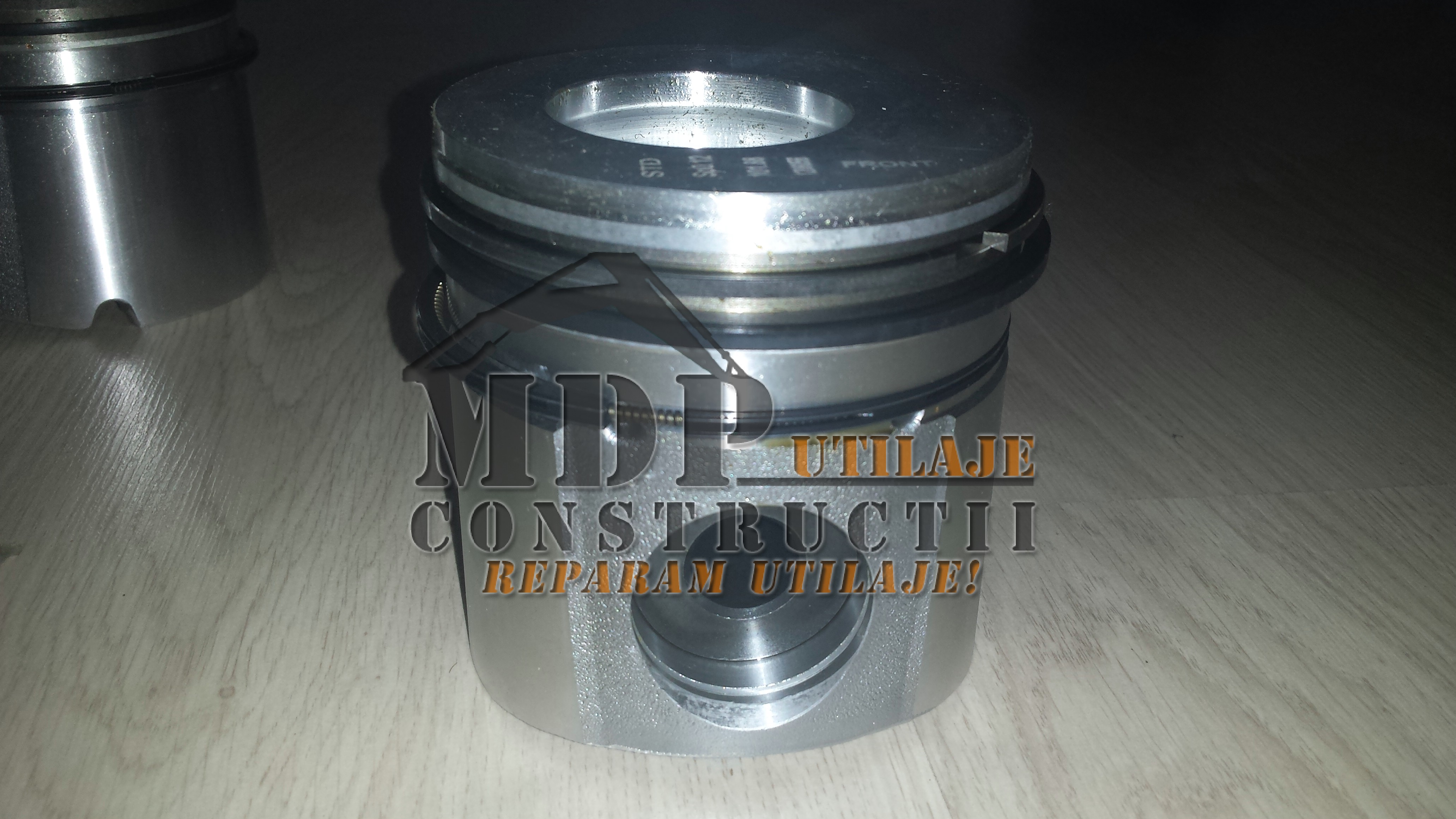 Piston complet + cuzineti motor Iveco Aifo F4BE0684B - MDP UTILAJE